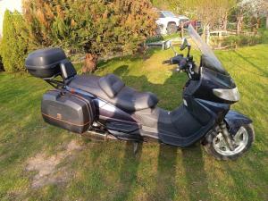 Suzuki Burgman 2003 Raseiniai, ar dzinēja tilpumu 0.00 L un nobraukumu 0 tūkst. km par 1299 €, foto  vietnē AUTOMOTO.COM.LV