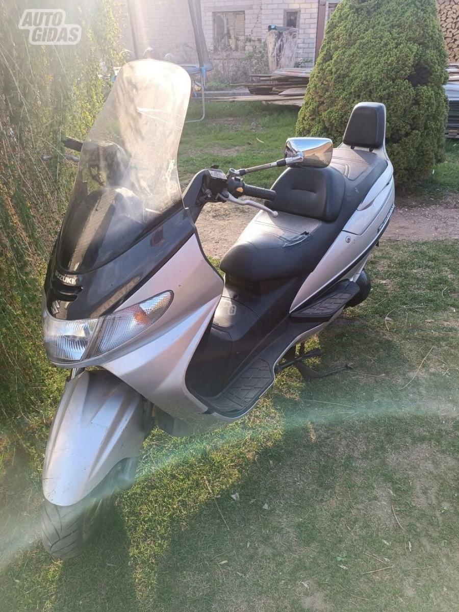 Сузуки Burgman 2003 в Расейняй, объемом двигателя 0.00 л и пробегом 0 тыс. км за 1299 €, фото 9 на AUTOMOTO.COM.LV