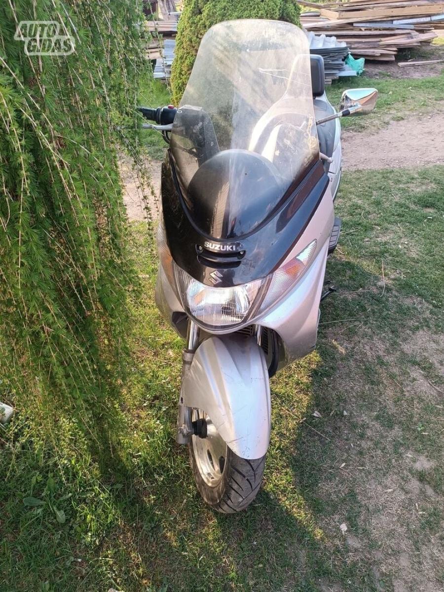 Сузуки Burgman 2003 в Расейняй, объемом двигателя 0.00 л и пробегом 0 тыс. км за 1299 €, фото 10 на AUTOMOTO.COM.LV