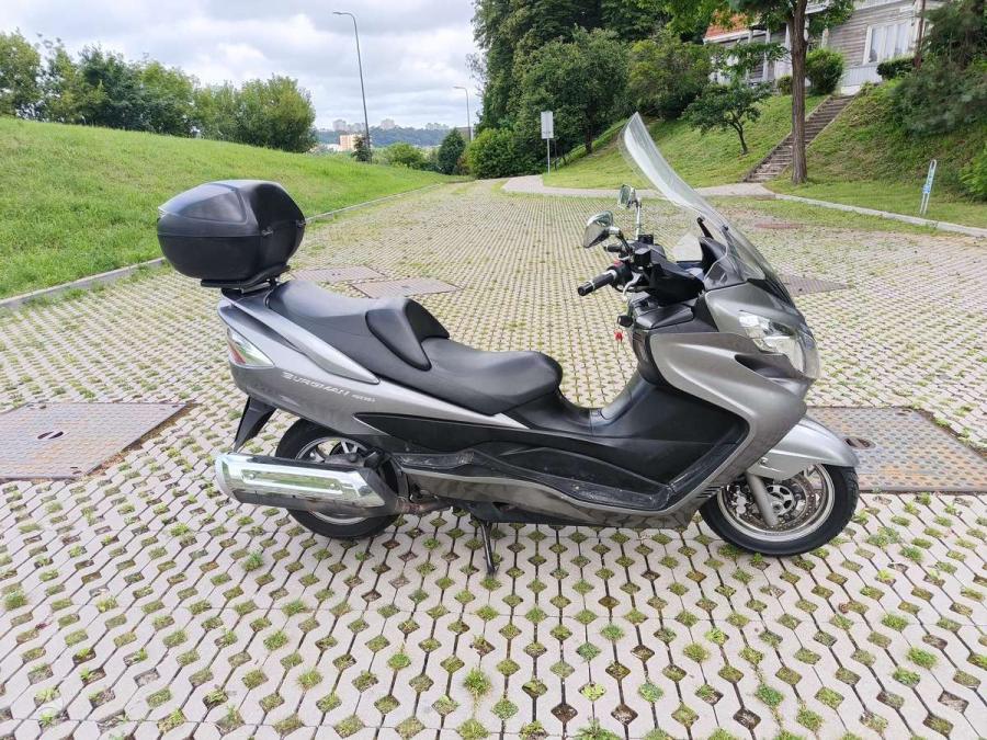 Сузуки Burgman 2007 в Каунас, объемом двигателя 0.40 л и пробегом 5 тыс. км за 1600 €, фото 3 на AUTOMOTO.COM.LV