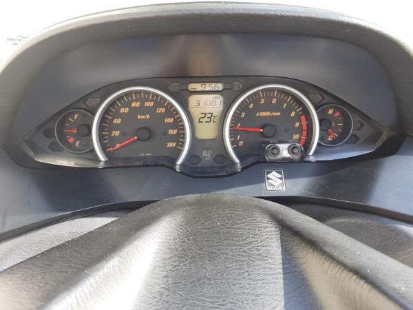 Сузуки Burgman 2007 в Биржай, объемом двигателя 0.00 л и пробегом 0 тыс. км за 2200 €, фото 6 на AUTOMOTO.COM.LV