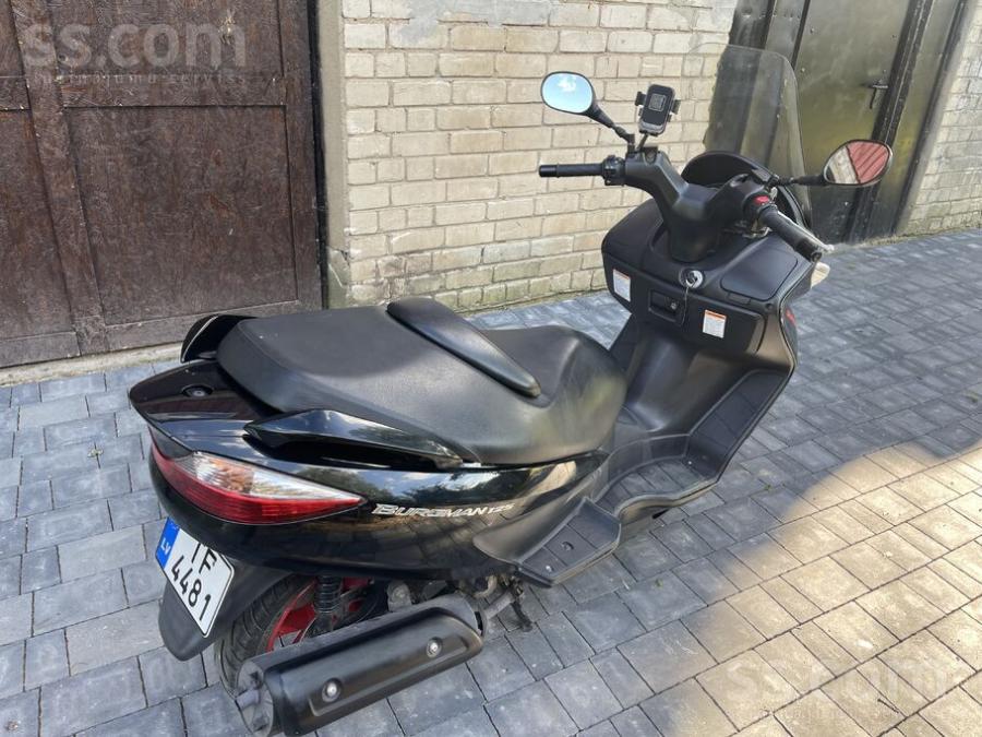 Сузуки Burgman 2008 в Елгава, объемом двигателя 0.13 л и пробегом 0 тыс. км за 1400 €, фото 5 на AUTOMOTO.COM.LV