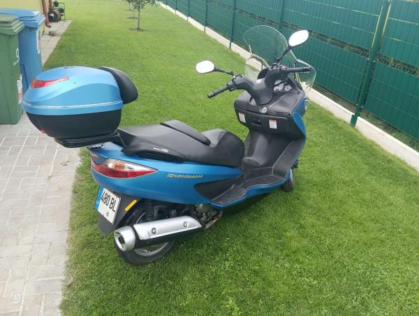 Suzuki Burgman 2008 in Kaunas, with an engine capacity of 0.13 L and mileage of 17 thousand km for 1850 €, photo 6 on AUTOMOTO.COM.LV