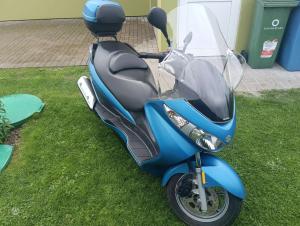 Suzuki Burgman 2008 Kauņa, ar dzinēja tilpumu 0.13 L un nobraukumu 17 tūkst. km par 1850 €, foto 4 vietnē AUTOMOTO.COM.LV