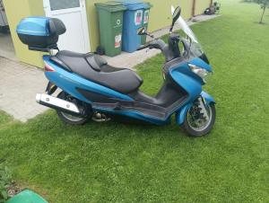 Suzuki Burgman 2008 Kauņa, ar dzinēja tilpumu 0.13 L un nobraukumu 17 tūkst. km par 1850 €, foto 5 vietnē AUTOMOTO.COM.LV