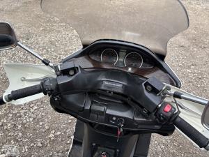 Suzuki Burgman 2009 in Kelme, with an engine capacity of 0.40 L and mileage of 60 thousand km for 915 €, photo 15 on AUTOMOTO.COM.LV