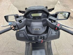 Suzuki Burgman 2012 in Riga, with an engine capacity of 0.65 L and mileage of 0 thousand km for 4500 €, photo 8 on AUTOMOTO.COM.LV
