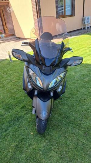 Suzuki Burgman 2014 Šalčininkai, ar dzinēja tilpumu 0.65 L un nobraukumu 35 tūkst. km par 3800 €, foto 5 vietnē AUTOMOTO.COM.LV
