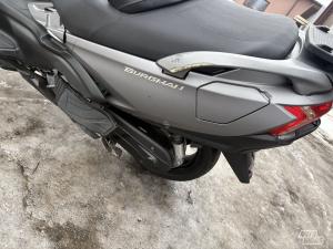Suzuki Burgman 2015 Kelmė, ar dzinēja tilpumu 0.65 L un nobraukumu 18 tūkst. km par 865 €, foto 11 vietnē AUTOMOTO.COM.LV