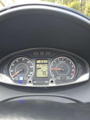 Белый Сузуки Burgman 2014 в Укмерге, объемом двигателя 0.13 л и пробегом 6 тыс. км за 2999 €, фото 17 на AUTOMOTO.COM.LV