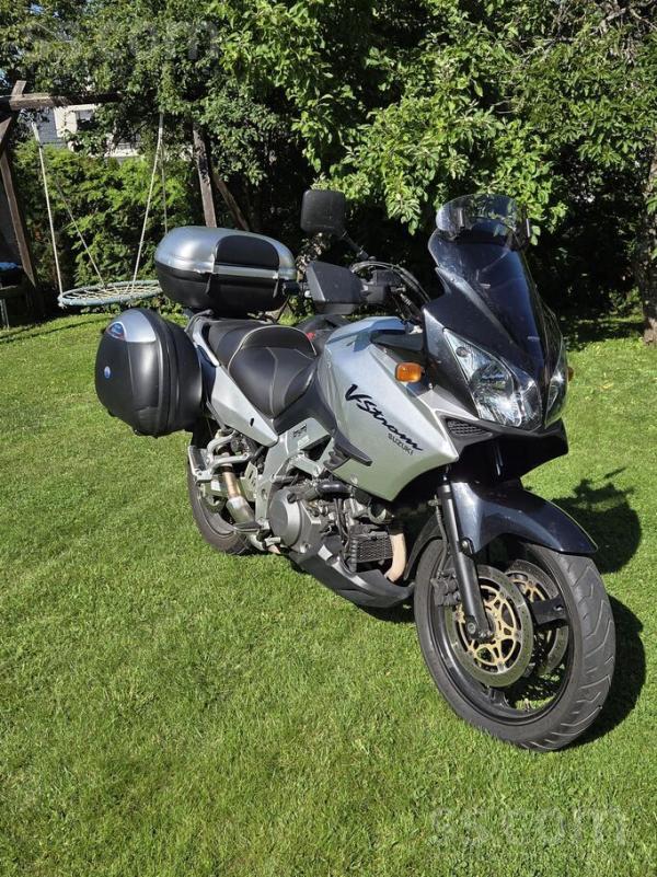 Suzuki DL 1000 2003 in Ventspils, with an engine capacity of 1.00 L and mileage of 0 thousand km for 2900 €, photo 1 on AUTOMOTO.COM.LV