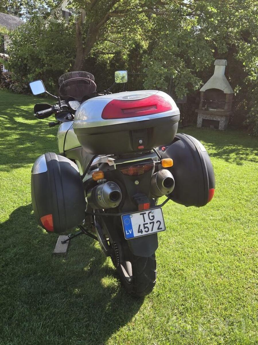 Suzuki DL 1000 2003 in Ventspils, with an engine capacity of 1.00 L and mileage of 0 thousand km for 2900 €, photo 4 on AUTOMOTO.COM.LV