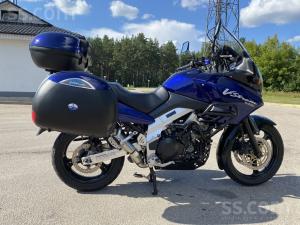 Suzuki DL 1000 2004 in Daugavpils, with an engine capacity of 1.00 L and mileage of 0 thousand km for 3100 €, photo  on AUTOMOTO.COM.LV