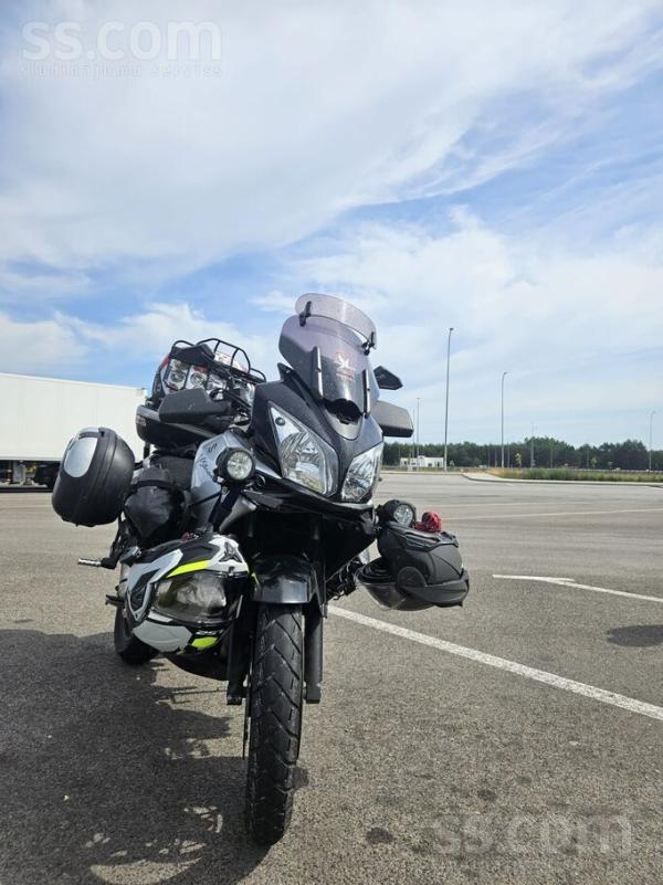 Suzuki DL 1000 2005 in Daugavpils, with an engine capacity of 1.00 L and mileage of 0 thousand km for 3500 €, photo 2 on AUTOMOTO.COM.LV