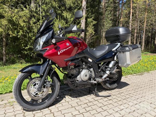Suzuki DL 1000 2007 Ogre, ar dzinēja tilpumu 1.00 L un nobraukumu 0 tūkst. km par 4500 €, foto 1 vietnē AUTOMOTO.COM.LV