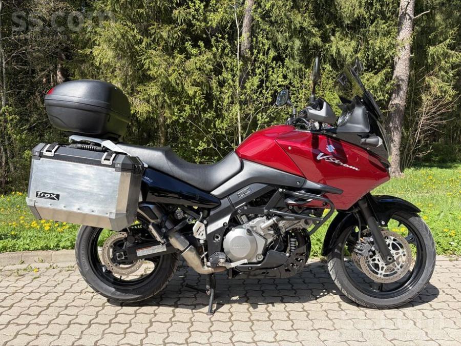 Suzuki DL 1000 2007 Ogre, ar dzinēja tilpumu 1.00 L un nobraukumu 0 tūkst. km par 4500 €, foto 4 vietnē AUTOMOTO.COM.LV