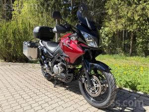 Suzuki DL 1000 2007 Ogre, ar dzinēja tilpumu 1.00 L un nobraukumu 0 tūkst. km par 4500 €, foto 5 vietnē AUTOMOTO.COM.LV