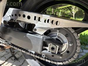 Suzuki DL 1000 2007 Ogre, ar dzinēja tilpumu 1.00 L un nobraukumu 0 tūkst. km par 4500 €, foto 11 vietnē AUTOMOTO.COM.LV
