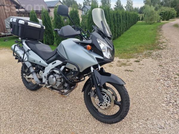Suzuki DL 650 2004 in Ogre, with an engine capacity of 0.65 L and mileage of 0 thousand km for 2400 €, photo 9 on AUTOMOTO.COM.LV