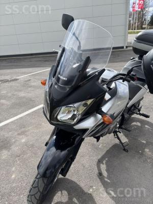Suzuki DL 650 2005 in Ludza, with an engine capacity of 0.65 L and mileage of 0 thousand km for 3990 €, photo 4 on AUTOMOTO.COM.LV