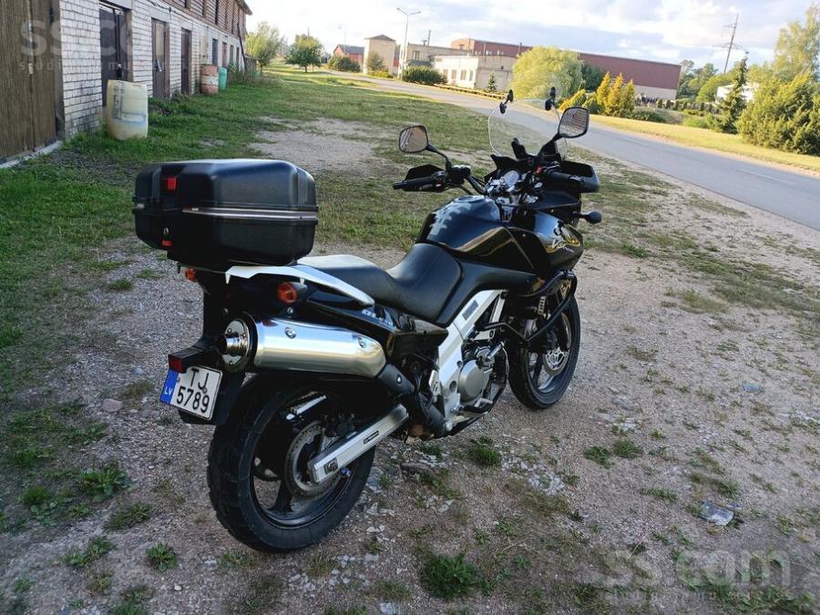 Suzuki DL 650 2005 in Dobele, with an engine capacity of 0.65 L and mileage of 0 thousand km for 3100 €, photo 3 on AUTOMOTO.COM.LV