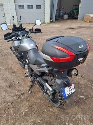 Suzuki DL 650 2007 in Jurmala, with an engine capacity of 0.65 L and mileage of 0 thousand km for 4000 €, photo 3 on AUTOMOTO.COM.LV
