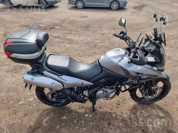 Suzuki DL 650 2007 in Jurmala, with an engine capacity of 0.65 L and mileage of 0 thousand km for 4000 €, photo 4 on AUTOMOTO.COM.LV