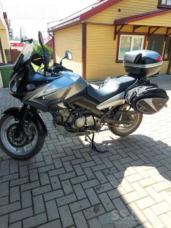 Suzuki DL 650 2009 Ludza, ar dzinēja tilpumu 0.65 L un nobraukumu 0 tūkst. km par 3300 €, foto 1 vietnē AUTOMOTO.COM.LV