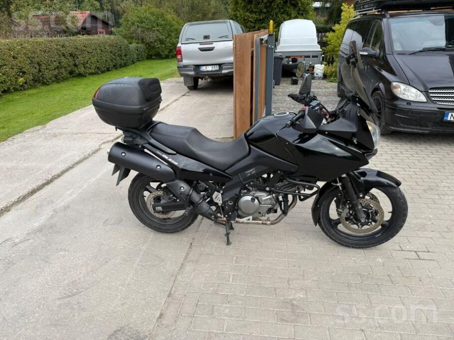 Сузуки DL 650 2009 в Елгава, объемом двигателя 0.65 л и пробегом 0 тыс. км за 3000 €, фото 4 на AUTOMOTO.COM.LV