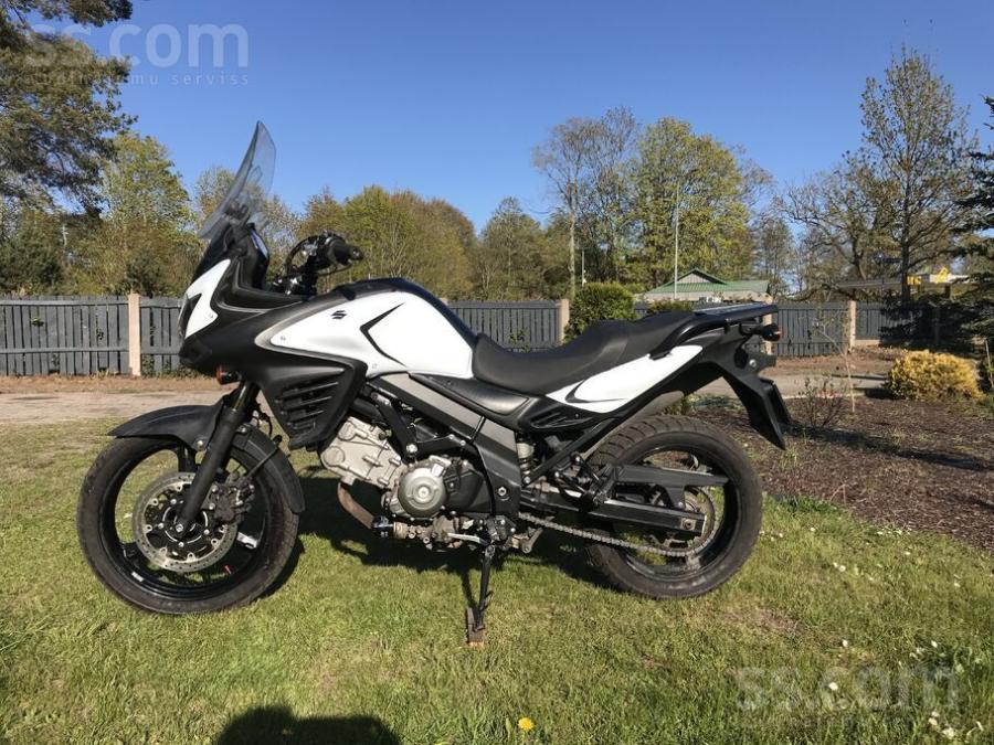 Suzuki DL 650 2014 in Riga, with an engine capacity of 0.65 L and mileage of 0 thousand km for 4300 €, photo 2 on AUTOMOTO.COM.LV
