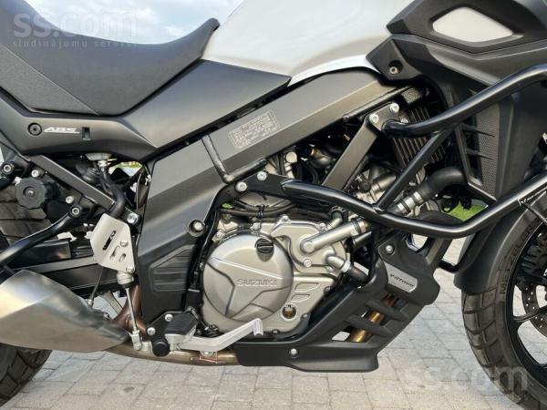 Suzuki DL 650 2017 in Jelgava, with an engine capacity of 0.65 L and mileage of 0 thousand km for 6500 €, photo 5 on AUTOMOTO.COM.LV