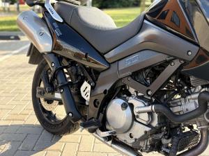 Melns Suzuki DL 2004 Klaipėda, ar dzinēja tilpumu 0.65 L un nobraukumu 60 tūkst. km par 2750 €, foto 3 vietnē AUTOMOTO.COM.LV