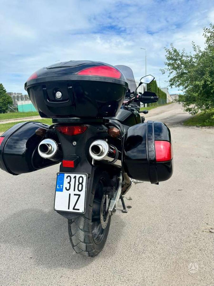 Melns Suzuki DL 2005 Panevēža, ar dzinēja tilpumu 1.00 L un nobraukumu 68 tūkst. km par 3800 €, foto 9 vietnē AUTOMOTO.COM.LV