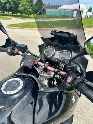 Melns Suzuki DL 2005 Panevēža, ar dzinēja tilpumu 1.00 L un nobraukumu 68 tūkst. km par 3800 €, foto 19 vietnē AUTOMOTO.COM.LV
