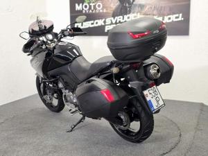 Black Suzuki DL 2005 in Panevezys, with an engine capacity of 0.65 L and mileage of 51 thousand km for 1950 €, photo 8 on AUTOMOTO.COM.LV