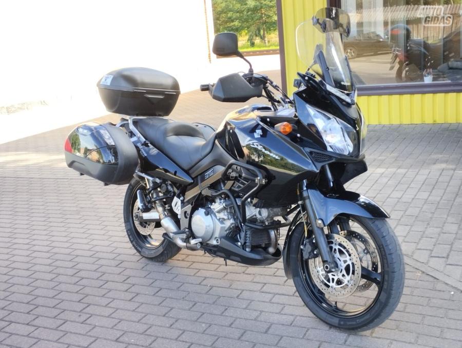 Black Suzuki DL 2006 in Silute, with an engine capacity of 1.00 L and mileage of 38 thousand km for 3650 €, photo 1 on AUTOMOTO.COM.LV