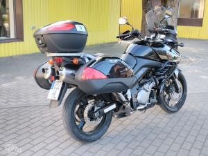 Black Suzuki DL 2006 in Silute, with an engine capacity of 1.00 L and mileage of 38 thousand km for 3650 €, photo 2 on AUTOMOTO.COM.LV
