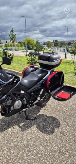 Black Suzuki DL 2006 in Vilnius, with an engine capacity of 1.00 L and mileage of 65 thousand km for 3500 €, photo 12 on AUTOMOTO.COM.LV