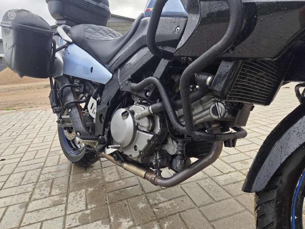 Melns Suzuki DL 2006 Tauragė, ar dzinēja tilpumu 0.65 L un nobraukumu 71 tūkst. km par 2750 €, foto 9 vietnē AUTOMOTO.COM.LV