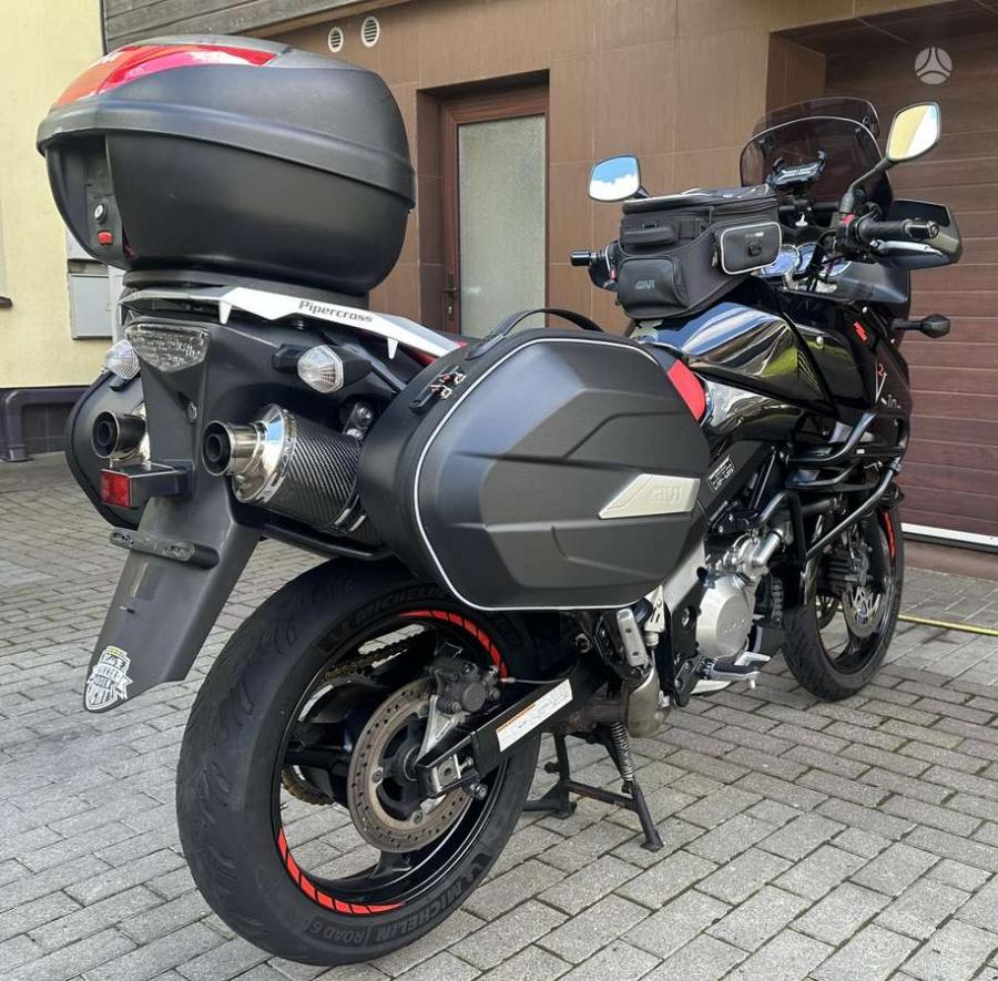 Melns Suzuki DL 2007 Kauņa, ar dzinēja tilpumu 1.00 L un nobraukumu 59 tūkst. km par 3850 €, foto 3 vietnē AUTOMOTO.COM.LV