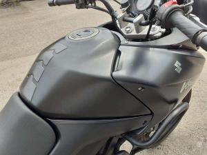 Melns Suzuki DL 2007 Panevēža, ar dzinēja tilpumu 0.65 L un nobraukumu 49 tūkst. km par 2100 €, foto 9 vietnē AUTOMOTO.COM.LV
