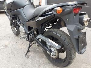 Melns Suzuki DL 2007 Panevēža, ar dzinēja tilpumu 0.65 L un nobraukumu 49 tūkst. km par 2100 €, foto 13 vietnē AUTOMOTO.COM.LV