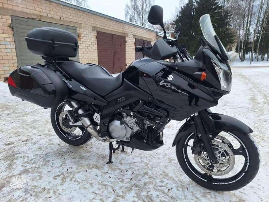 Black Suzuki DL 2007 in Elektrenai, with an engine capacity of 1.00 L and mileage of 31 thousand km for 3750 €, photo 11 on AUTOMOTO.COM.LV