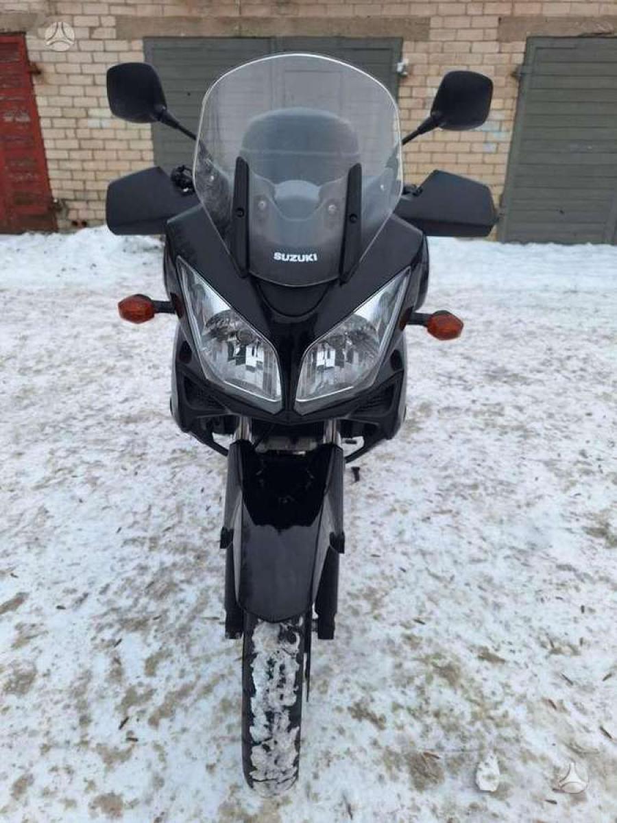 Black Suzuki DL 2007 in Elektrenai, with an engine capacity of 1.00 L and mileage of 31 thousand km for 3750 €, photo 15 on AUTOMOTO.COM.LV