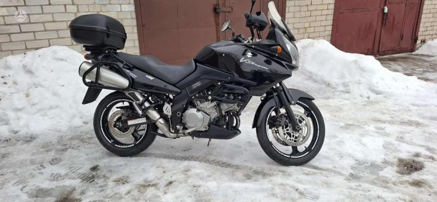 Black Suzuki DL 2007 in Elektrenai, with an engine capacity of 1.00 L and mileage of 31 thousand km for 3750 €, photo 21 on AUTOMOTO.COM.LV