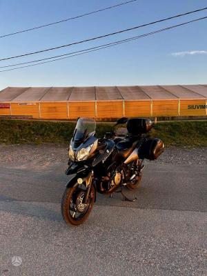 Black Suzuki DL 2008 in Vilnius, with an engine capacity of 1.00 L and mileage of 60 thousand km for 3150 €, photo 4 on AUTOMOTO.COM.LV