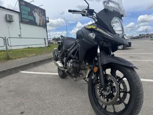 Black Suzuki DL 2023 in Taurage, with an engine capacity of 0.65 L and mileage of 38 thousand km for 4800 €, photo 8 on AUTOMOTO.COM.LV