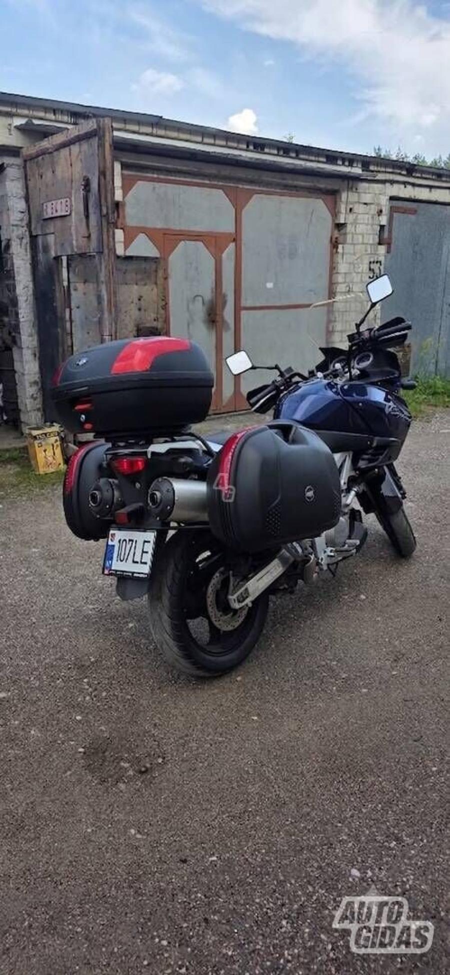 Zils Suzuki DL 2002 Alīta, ar dzinēja tilpumu 1.00 L un nobraukumu 38 tūkst. km par 3200 €, foto 3 vietnē AUTOMOTO.COM.LV