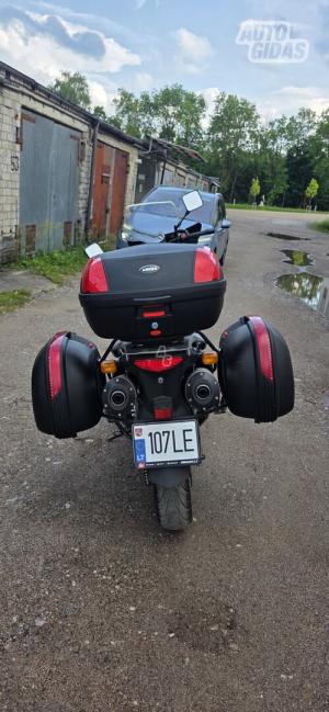 Zils Suzuki DL 2002 Alīta, ar dzinēja tilpumu 1.00 L un nobraukumu 38 tūkst. km par 3200 €, foto 7 vietnē AUTOMOTO.COM.LV