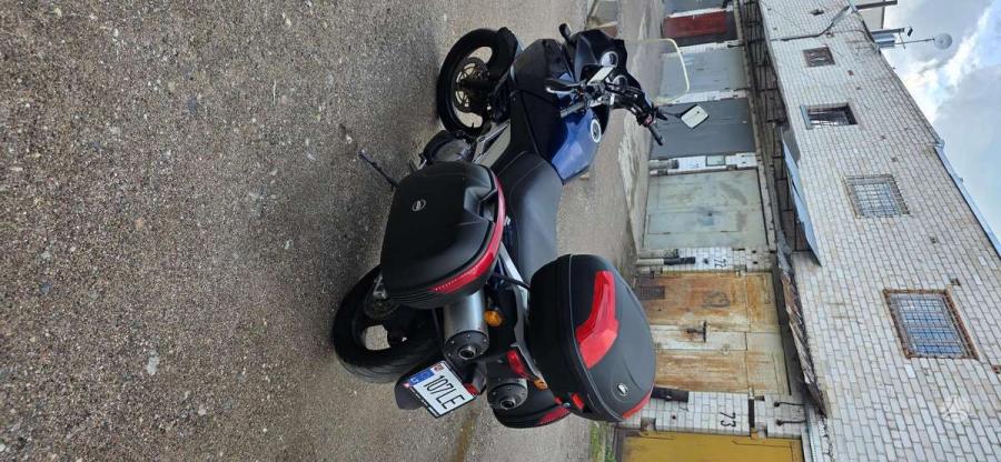 Синий Сузуки DL 2002 в Алитус, объемом двигателя 1.00 л и пробегом 38 тыс. км за 3200 €, фото 7 на AUTOMOTO.COM.LV